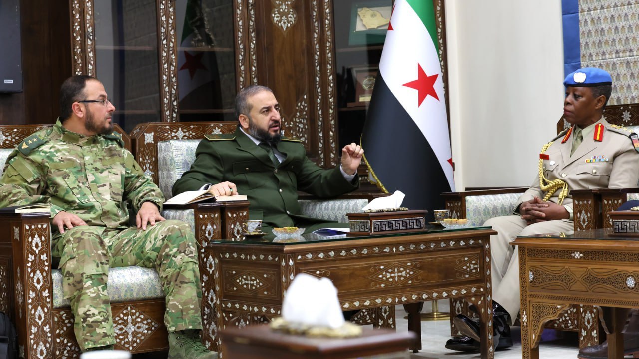 Defense minister receives delegation from the UN Disengagement Observer ...